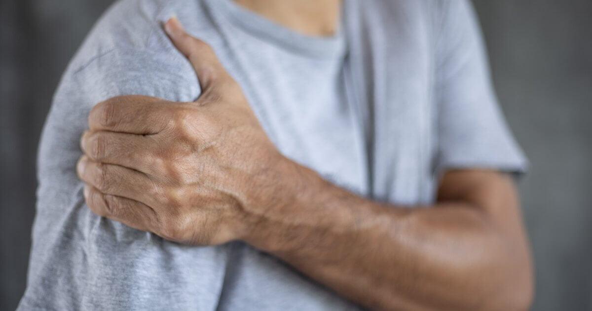 How Do I File a Claim for a Shoulder Injury From a Car Accident ...